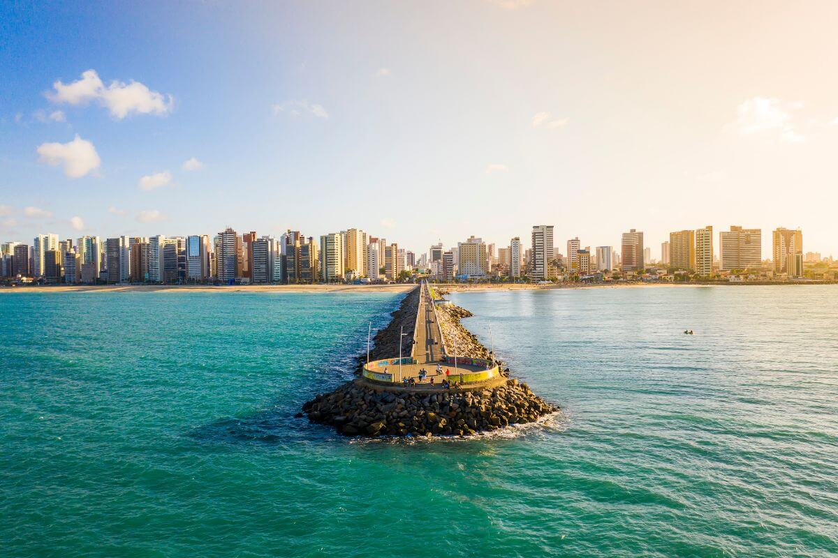 Onde passar o Réveillon 2026: 35 Melhores lugares do Brasil!